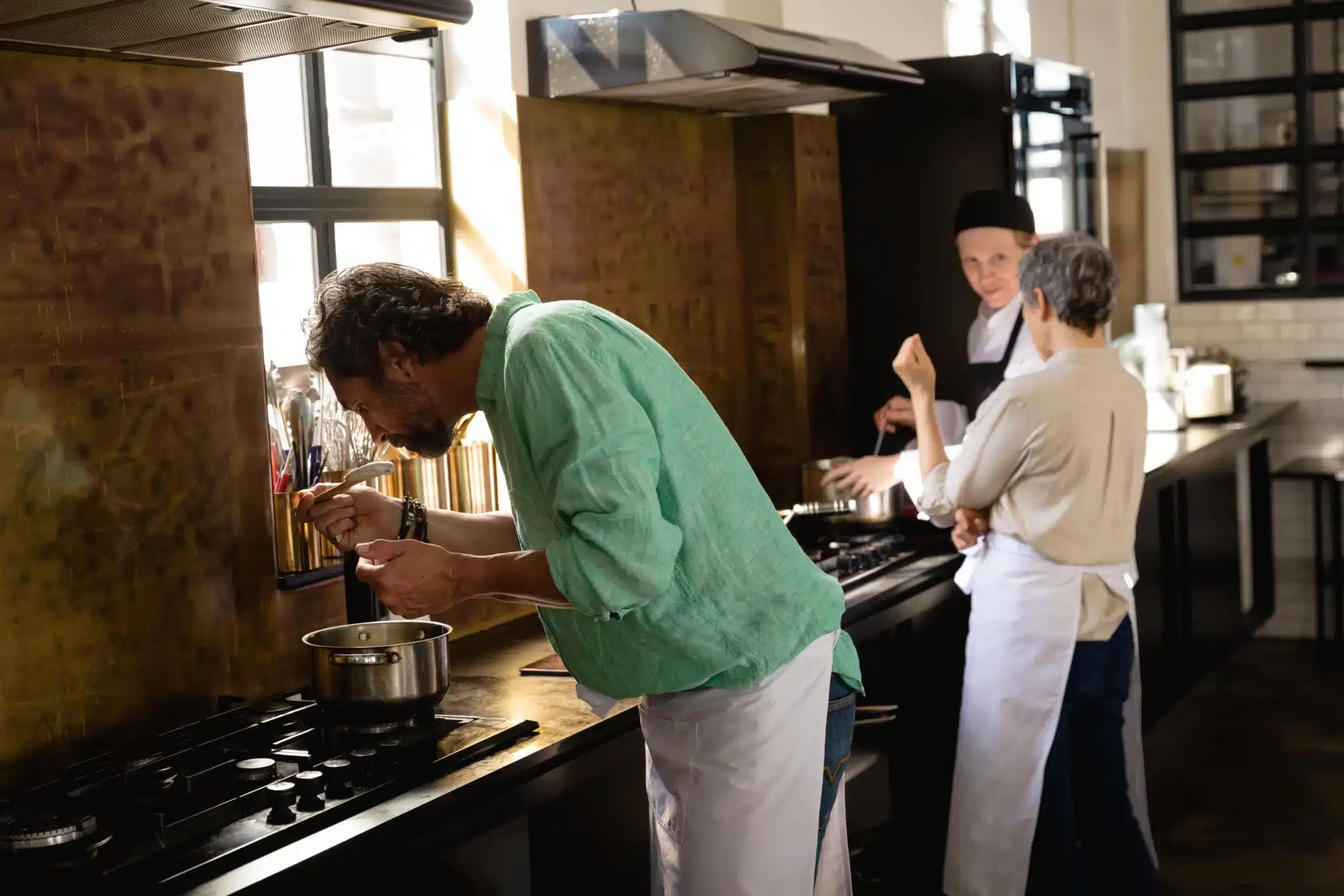 Les clés pour choisir le traiteur idéal - Nomad Kitchens